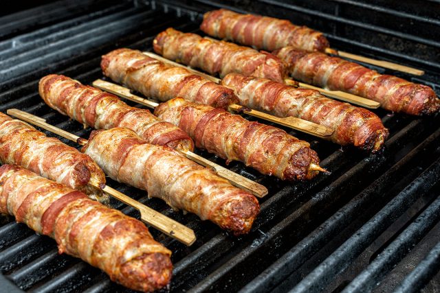 Mini Bacon Bomb Sticks - bigBBQ