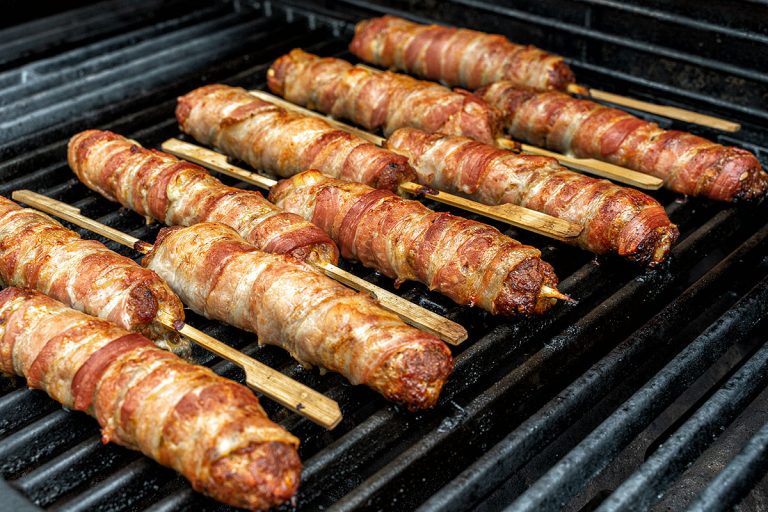 Mini Bacon Bomb Sticks - bigBBQ