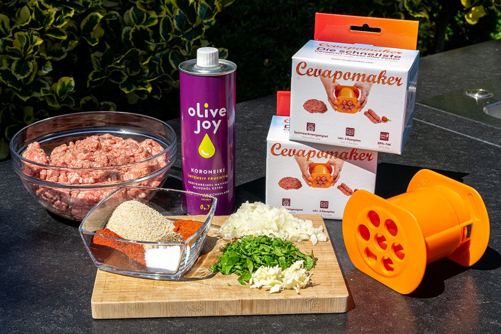 Cevapomaker – Die Cevapcici Presse im Praxistest - bigBBQ